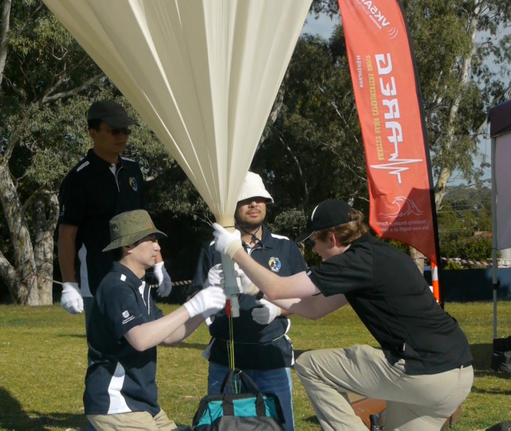 balloon filling testing lift | AREG